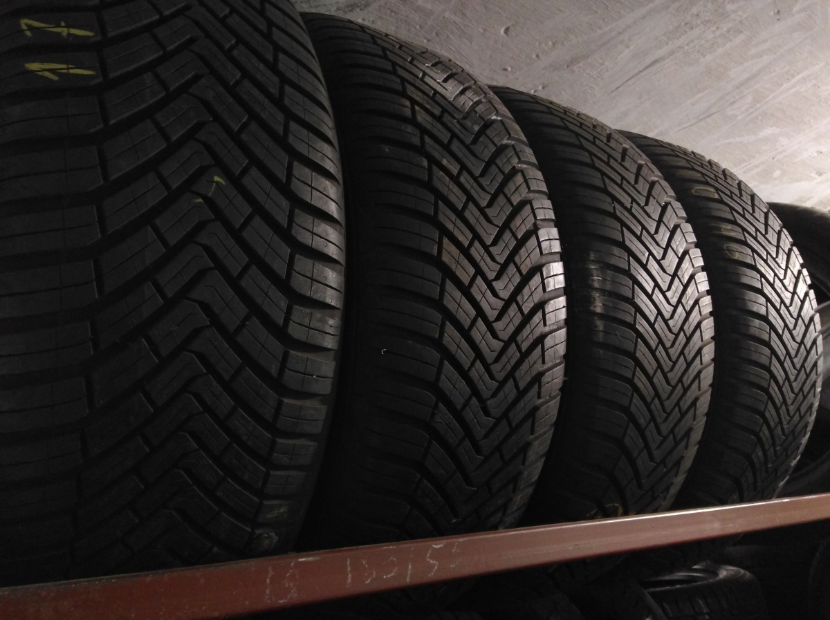 Купить зимние шины б/у Continental Conti Premium Contact 2 215/55 R17 ...