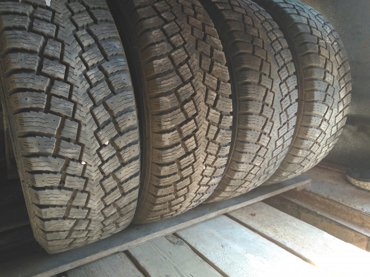 Купить зимние шины б/у Gauth-Pneus Winter M+S 225/70 R15C 20% в Киеве ...